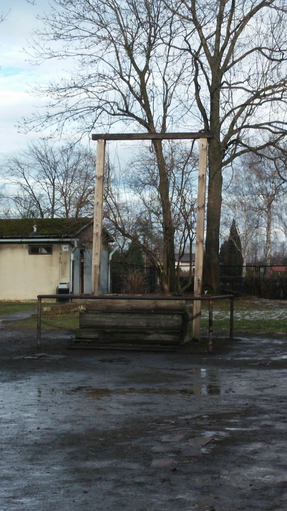 Logor smrti 70 godina kasnije - Megafon